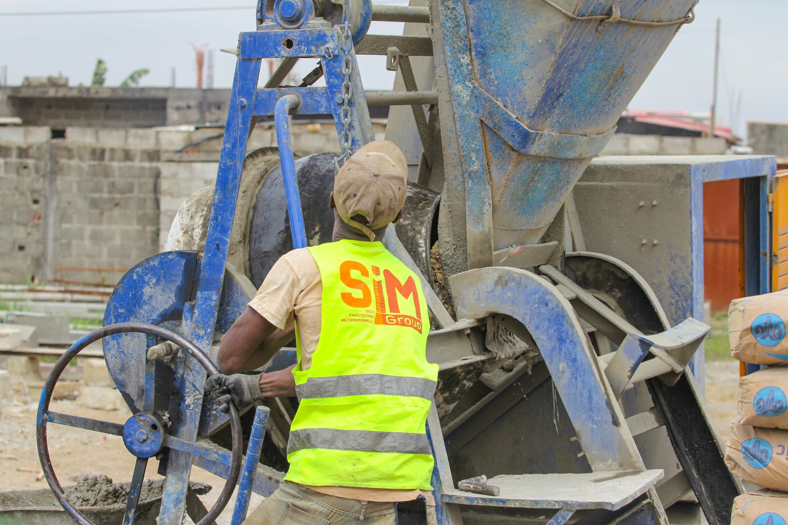 SIM GROUP - Société d'Investissement Multidimensionnelle